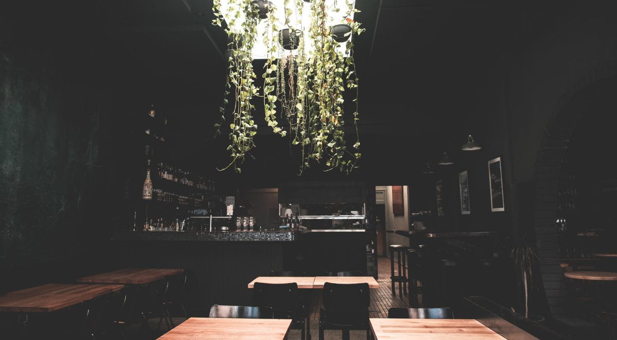 The 7 biggest current issues in the Hospitality industry in 2023 ...